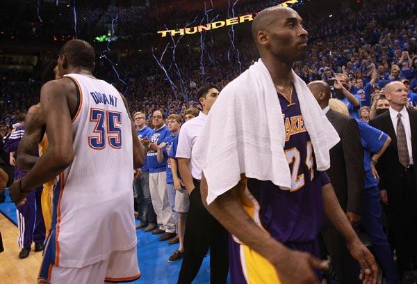 Fist is afraid of young strong!Looking back on Kobe's last playoffs ...