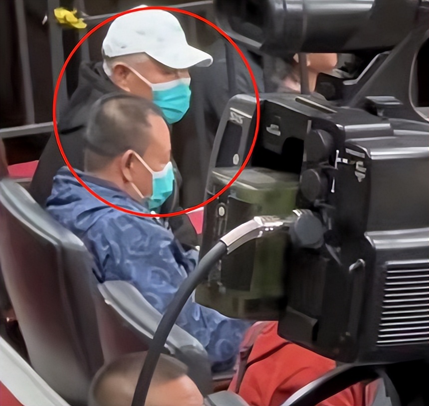 Both are Zhao Benshan's genes, when Ge Shuzhen's daughter is compared ...