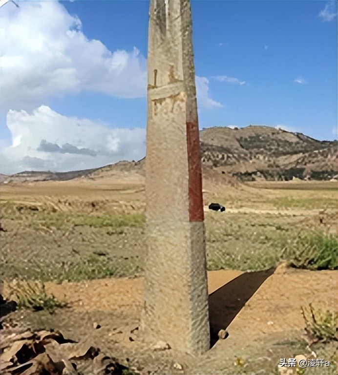 Why did the trading network and economic base of the kingdom of Axum ...