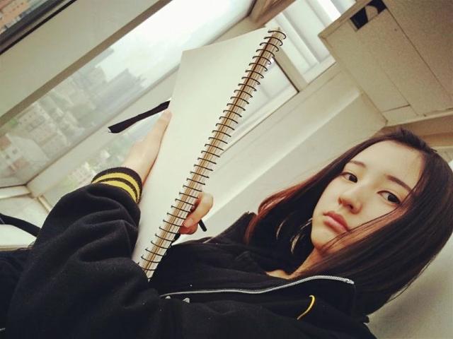 Wang Yueyi's identity revealed, Hua Chenyu is blessed - iNEWS