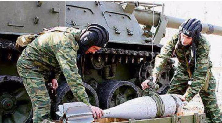 The Russian army's weapon of building demolition: 240 mm caliber ...