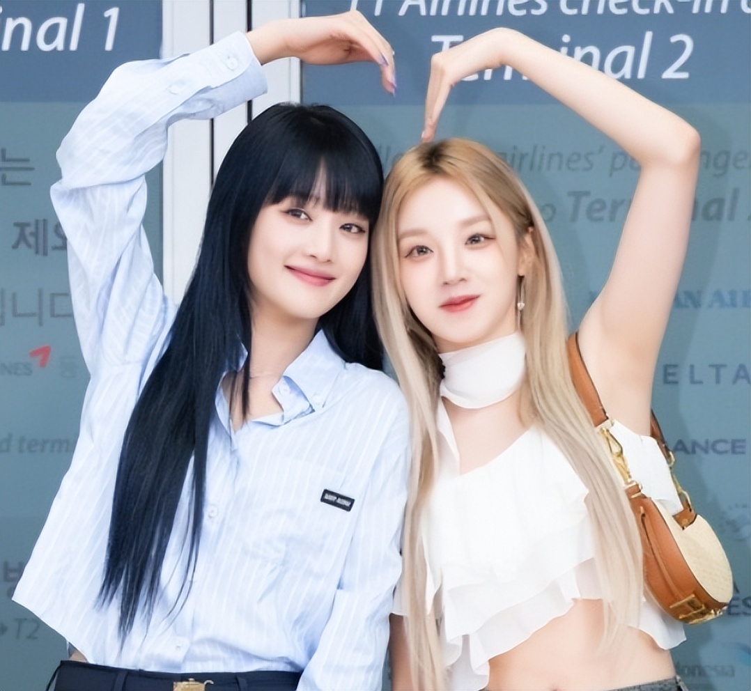 "Running Man" group photo, Song Yuqi stabilized the C position, the ...