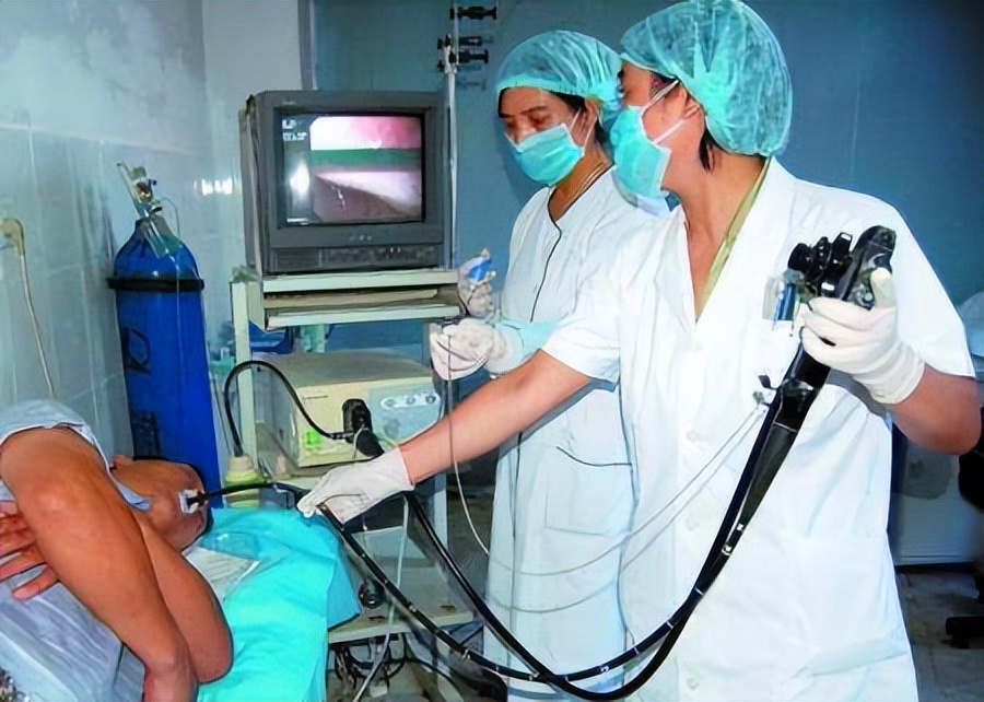 How often is a gastroscope appropriate?Is it bad for the stomach to do ...