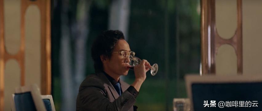 Both of them are the best, they have a good run-in, the world is under ...