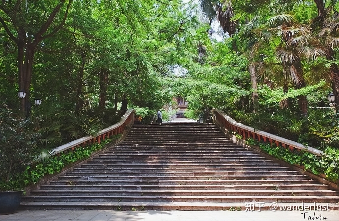 Kunming Travel Guide - iNEWS