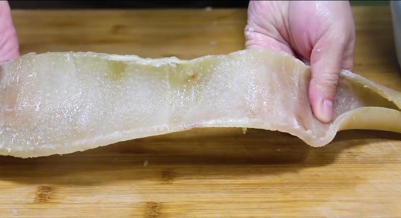 Don't boil pig skin and freeze it again. Grandma taught me a secret ...