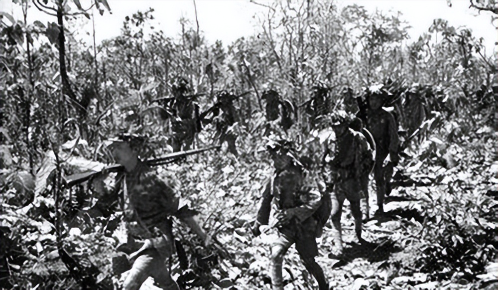 Sun Liren led his troops to retreat to India. Even if the ending is ...