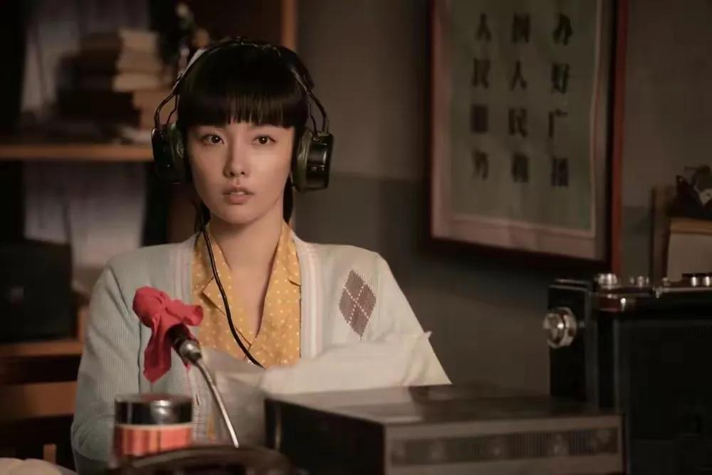 Huang Yaping confidently showed her most beautiful side, Gao Jialin was ...