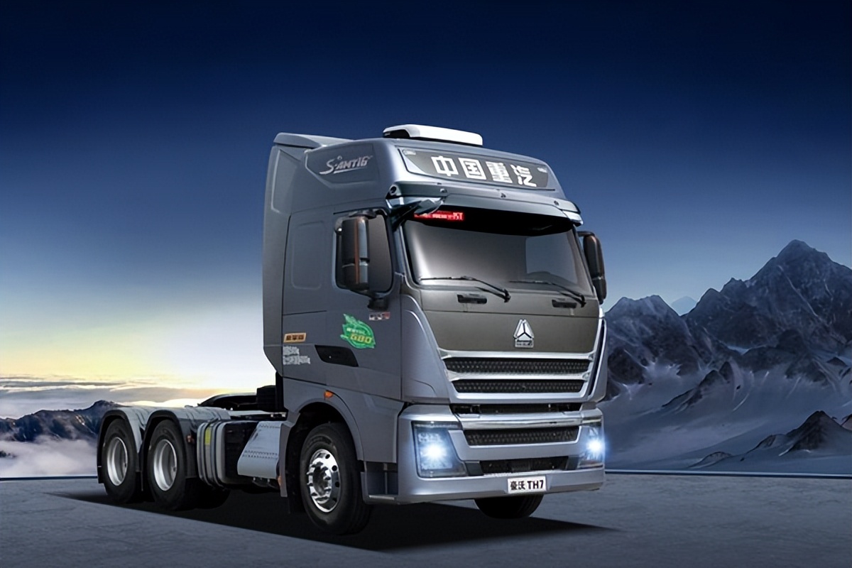 The king of the main line, Sinotruk Howo TH7/WP15T/680 horsepower ...