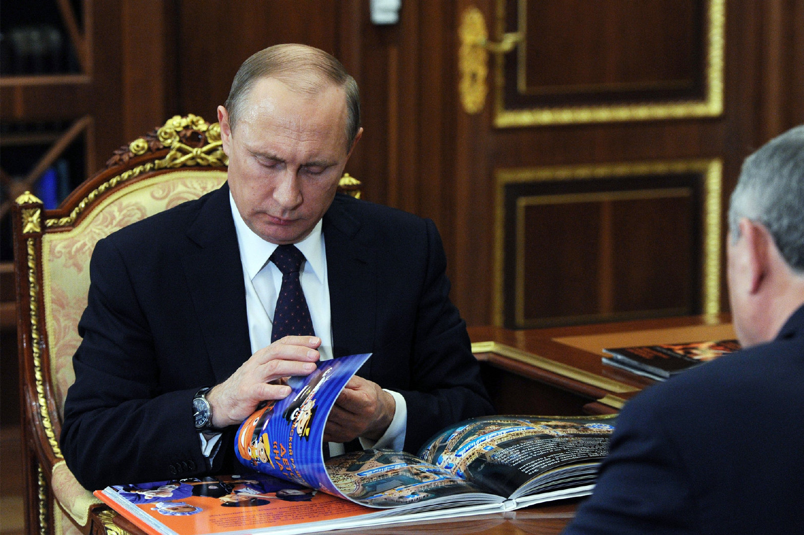 From the KGB to the president, the evolution of what Putin wears - iNEWS