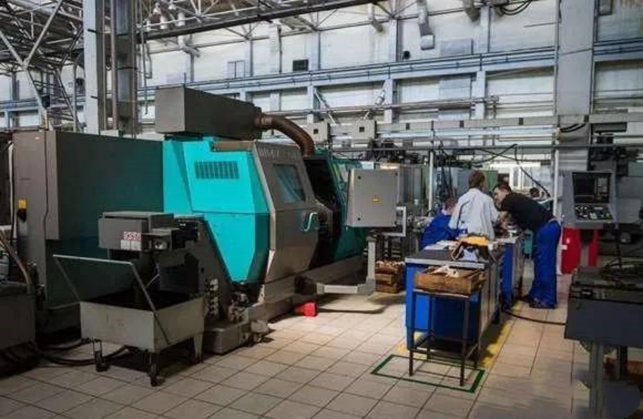 Russian machine tools were "remotely locked" by the West, and the ...