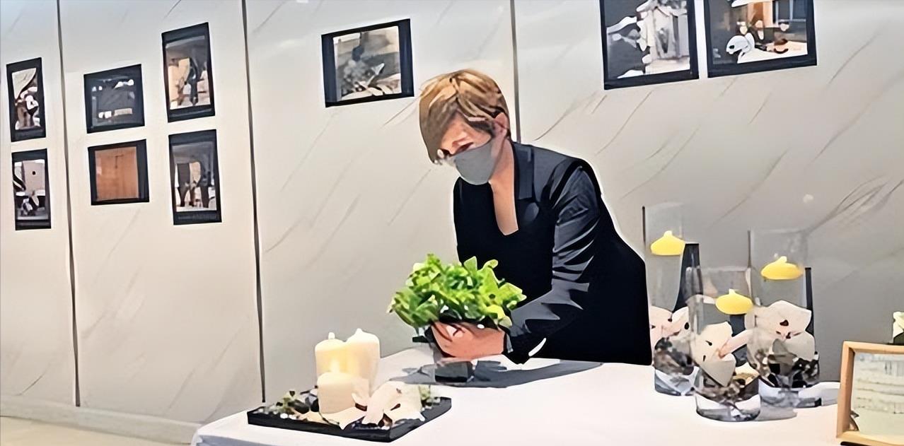 54-year-old actress Li Lirui joined the funeral industry: she lost ...