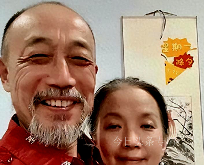 Lu Liping and Sun Haiying settled abroad, looking old and white-haired ...