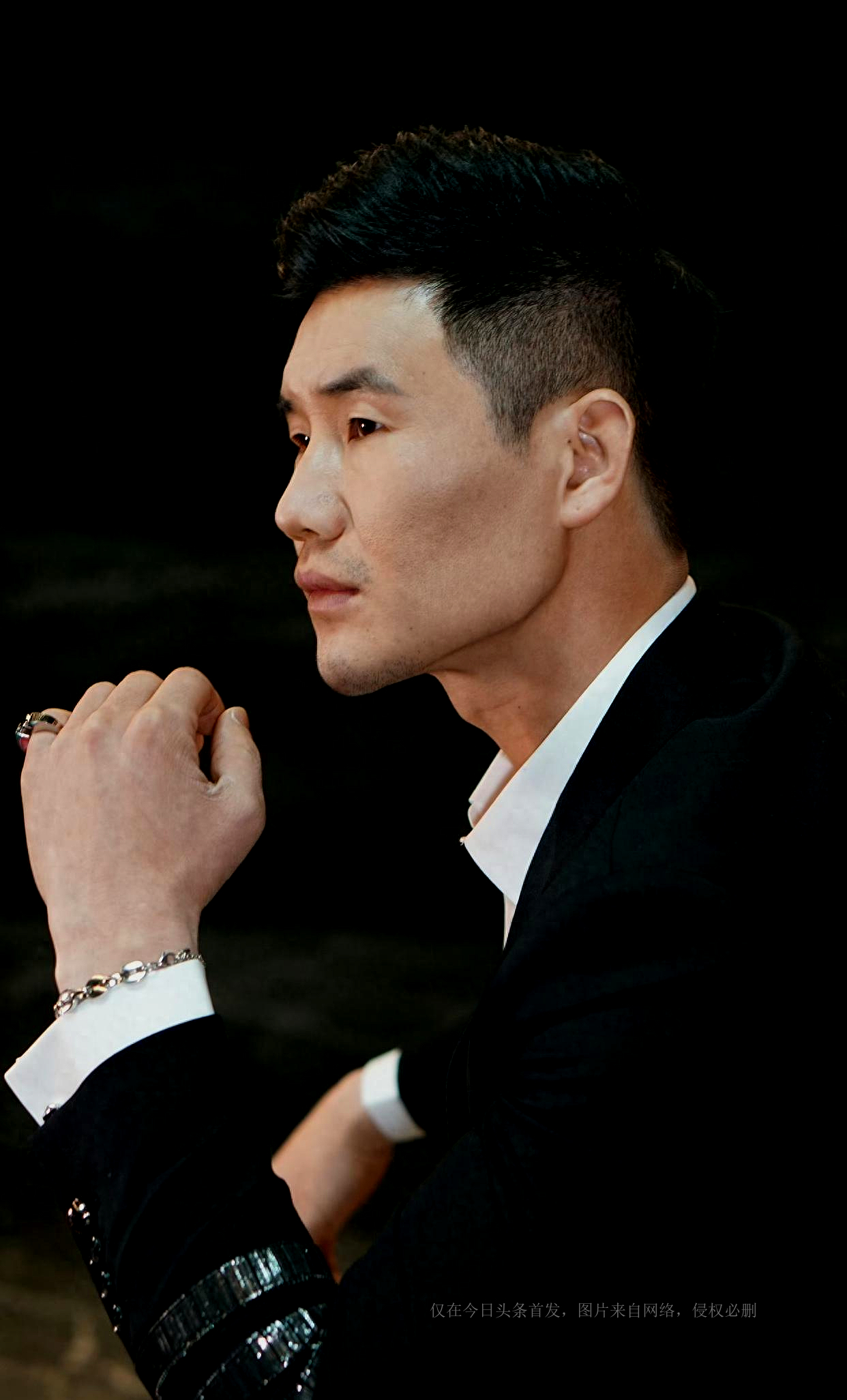 From naive to treacherous, Xie Mengwei's facial features vividly ...