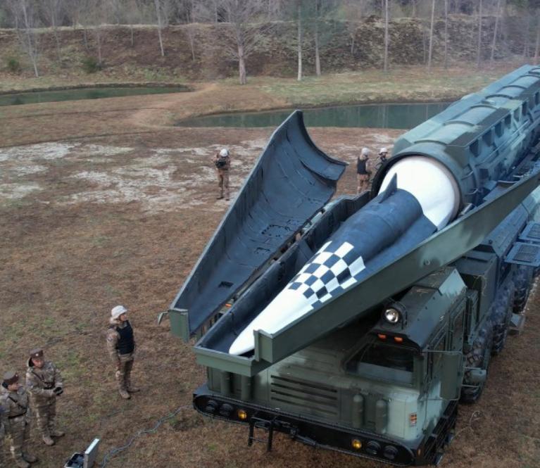 At 70,000 meters, the 12 Mach missile was wasted. North Korea rushed ...