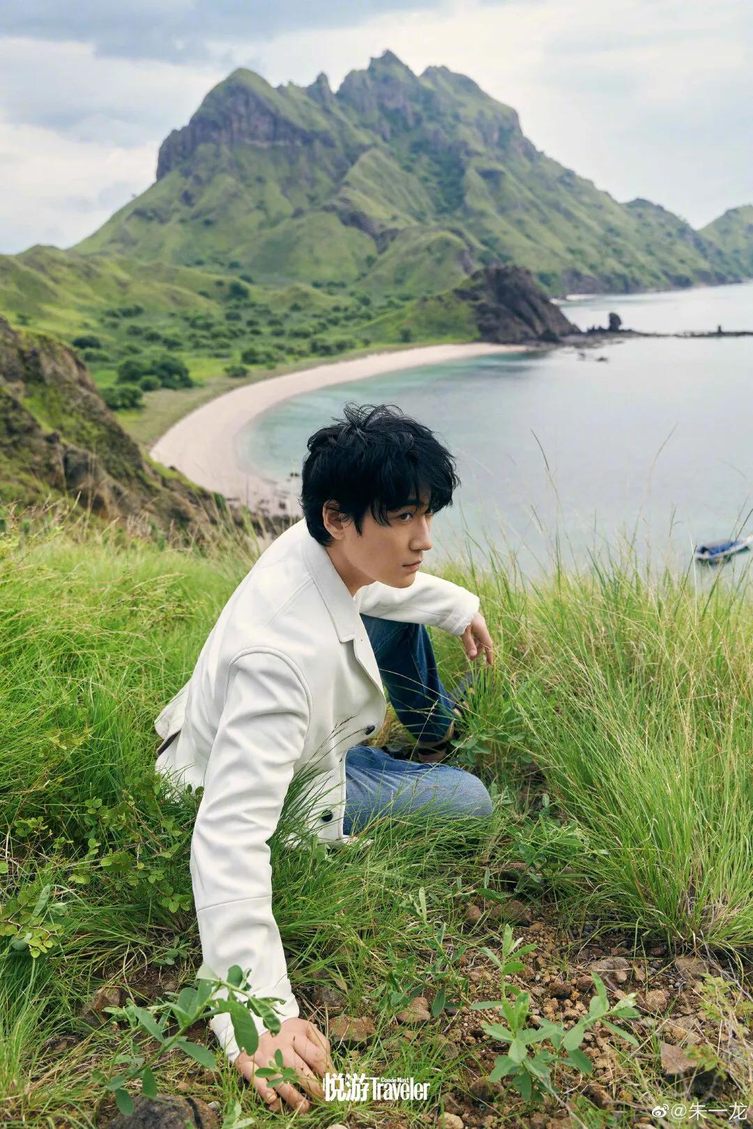 A handsome man and a good play - iMedia