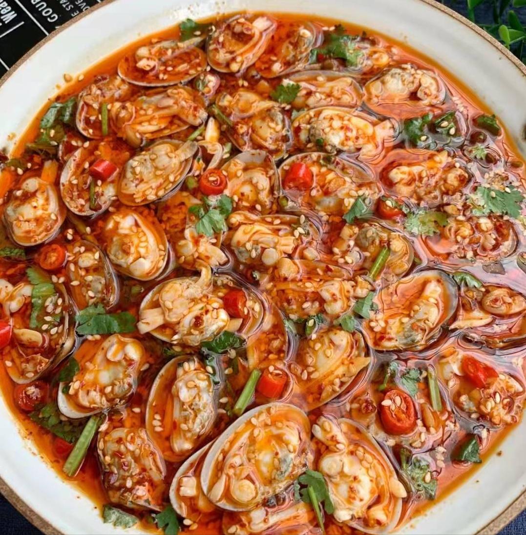 Laoju Huajia is a favorite food of many people in summer. - iNEWS