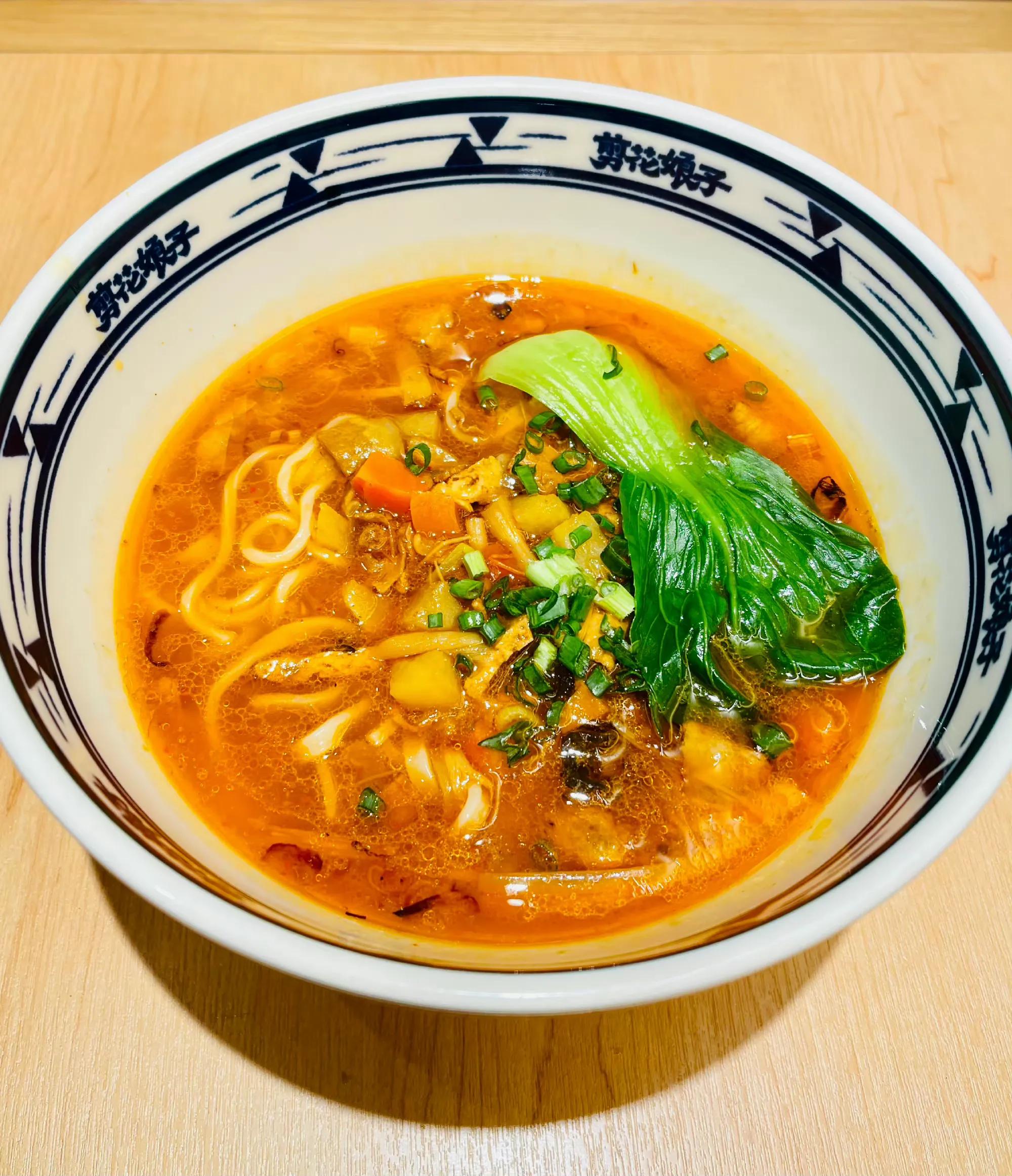 Tender white fresh soup jade noodles, a beautiful poem about praise ...