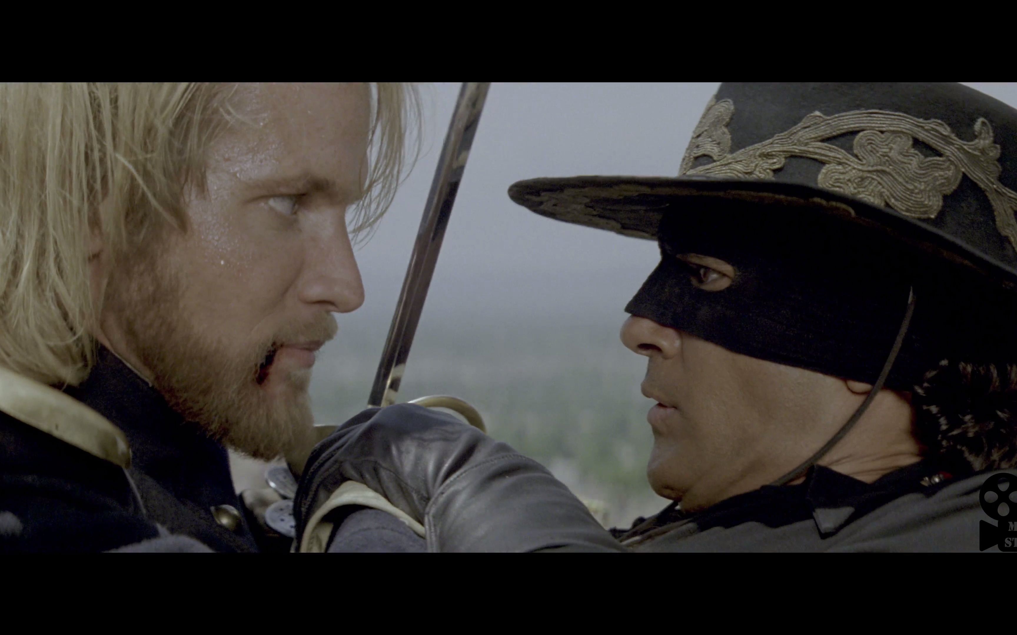 Campbell shot to fame after filming 'The Mask of Zorro' - iMedia