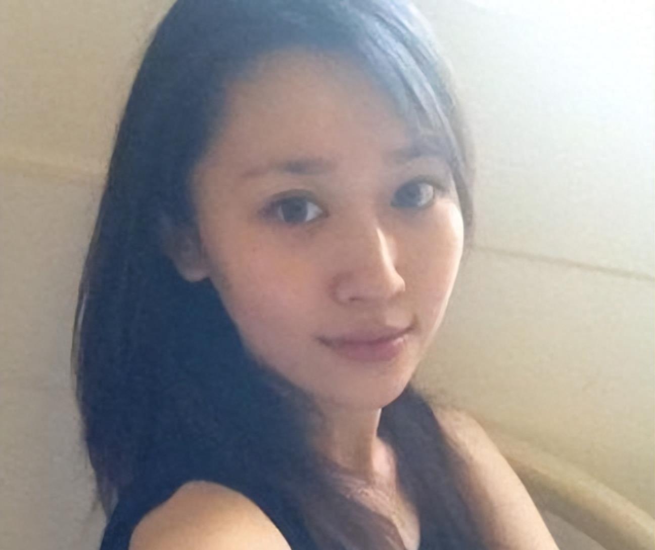 "Rookie Anchor" Counterattack: She conquered the news stage with her ...