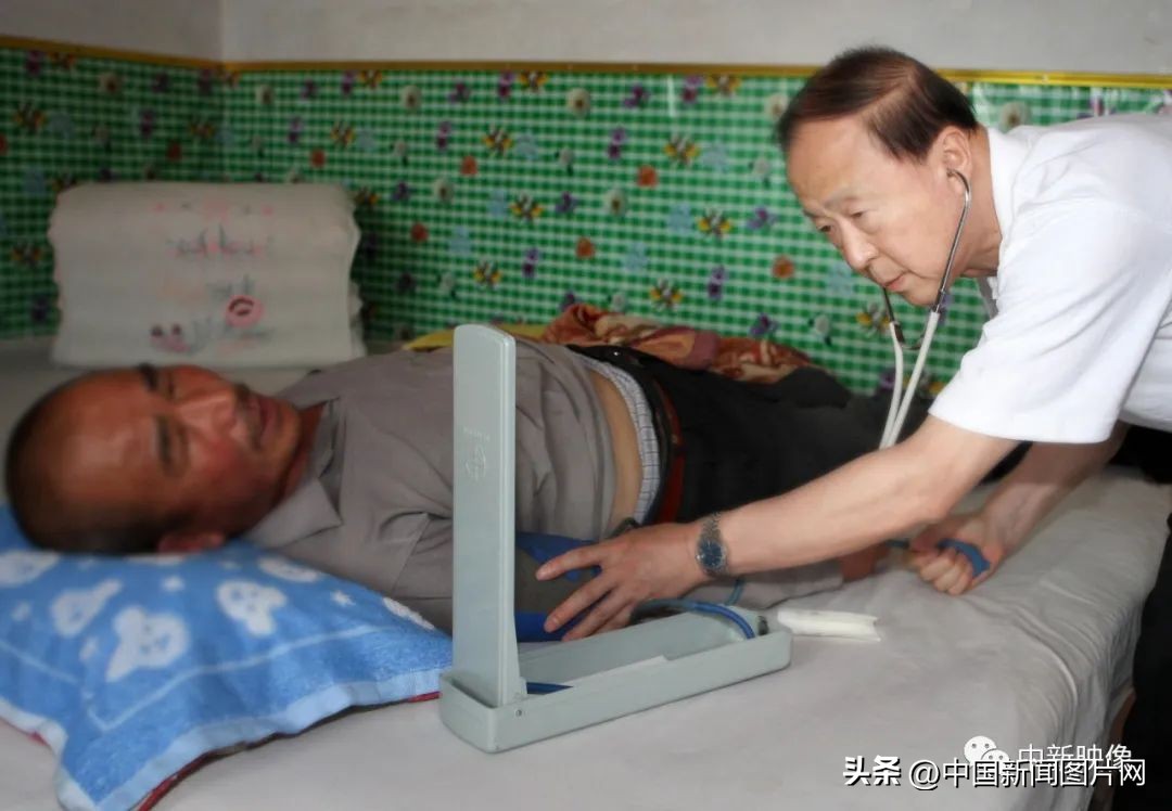 Famous expert in cardiovascular disease——Gao Runlin - iNEWS