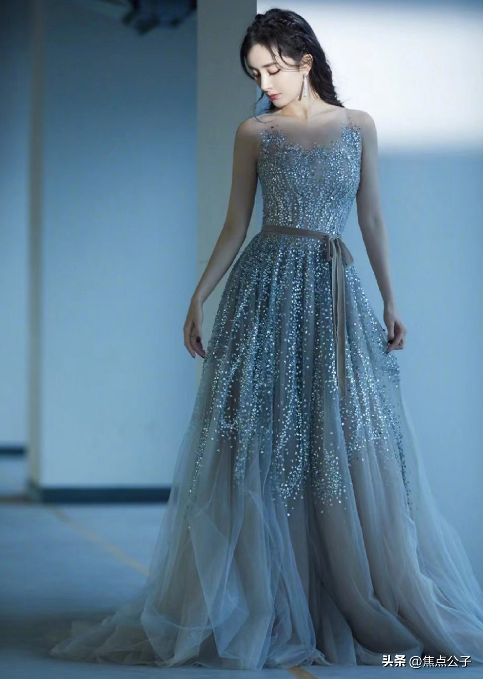 Yang Mi is talking about Prada? After the official announcement left ...