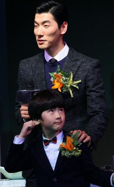 Zhang Liang sued "Zhang Liang Malatang" for 1.8 million, the shop owner ...