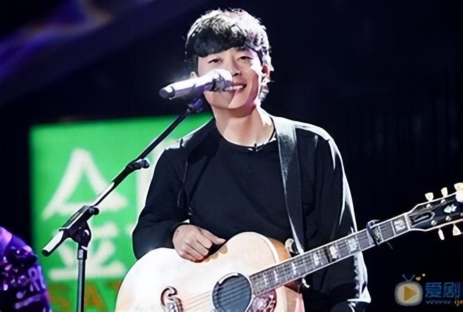 The story behind the song "Chengdu" - iNEWS