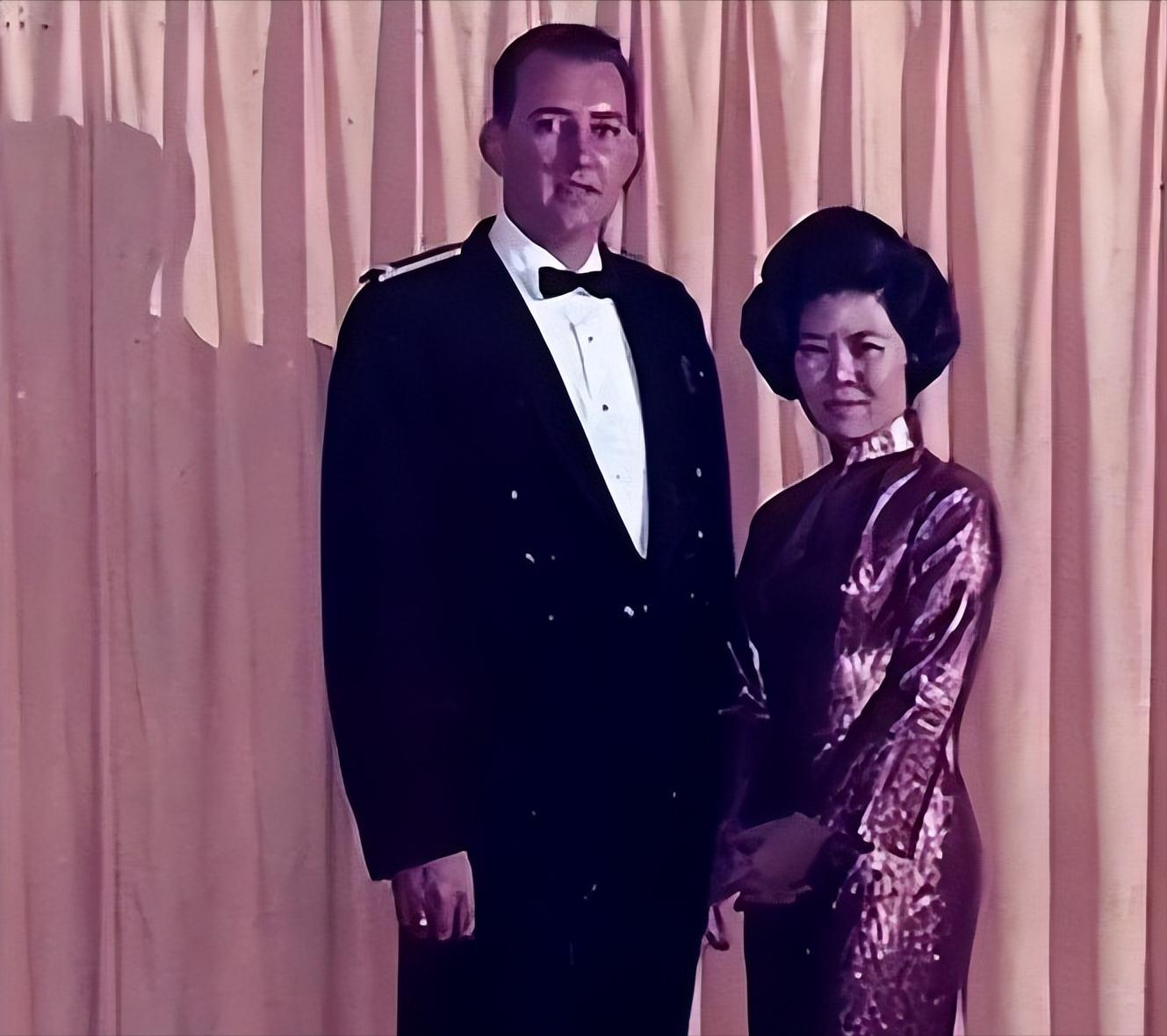 Fei Xiang: Growing up in the shadow of his parents' divorce, he was ...