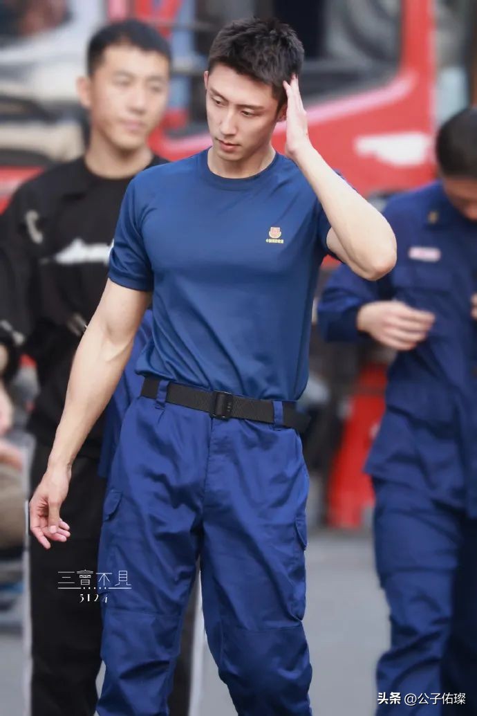 Huang Jingyu is my crush! and yours - iNEWS