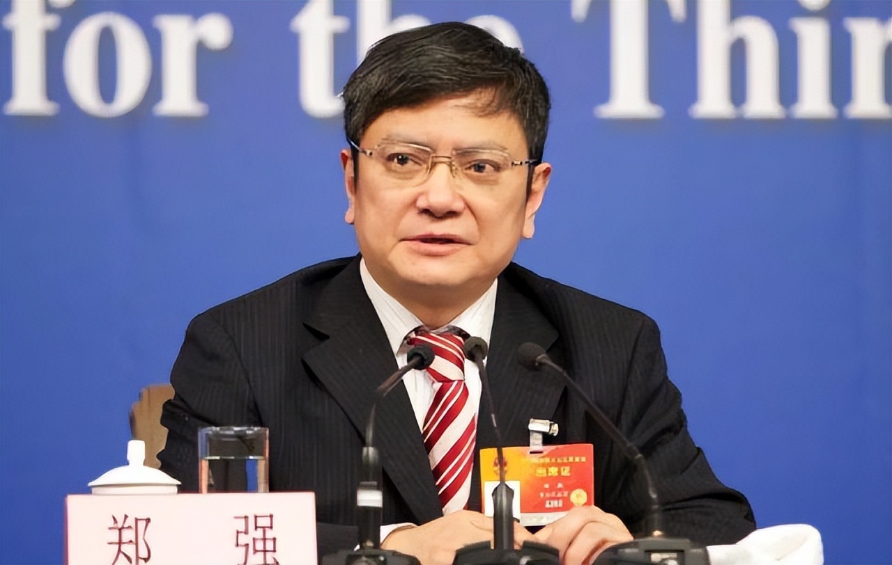 Zheng Qiang: Ancestral tombs cannot be kept for 4 generations, but in ...