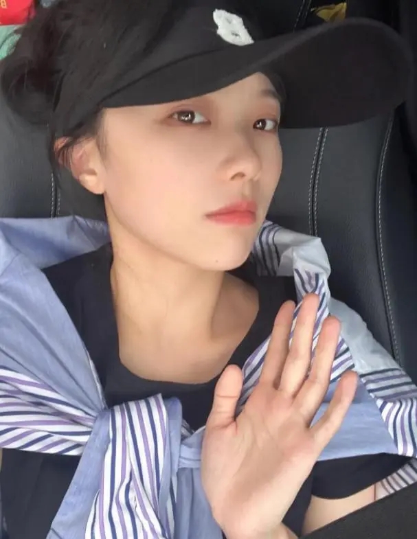 Suspected "digging, digging" photos of Mr. Huang without makeup exposed! The difference between ...