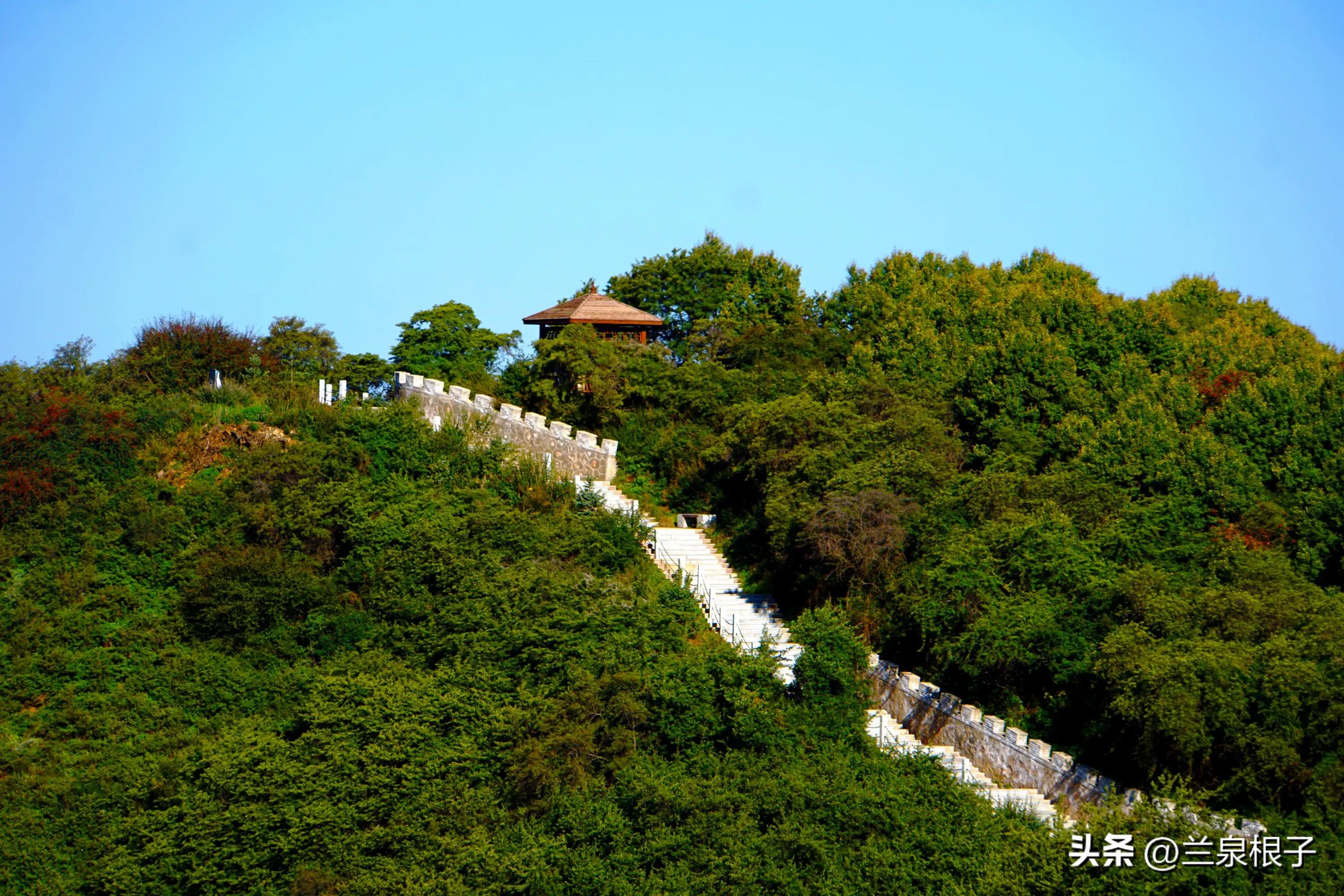 The original ecological scenery of Yunding Mountain in Lanzhou is picturesque - iNEWS
