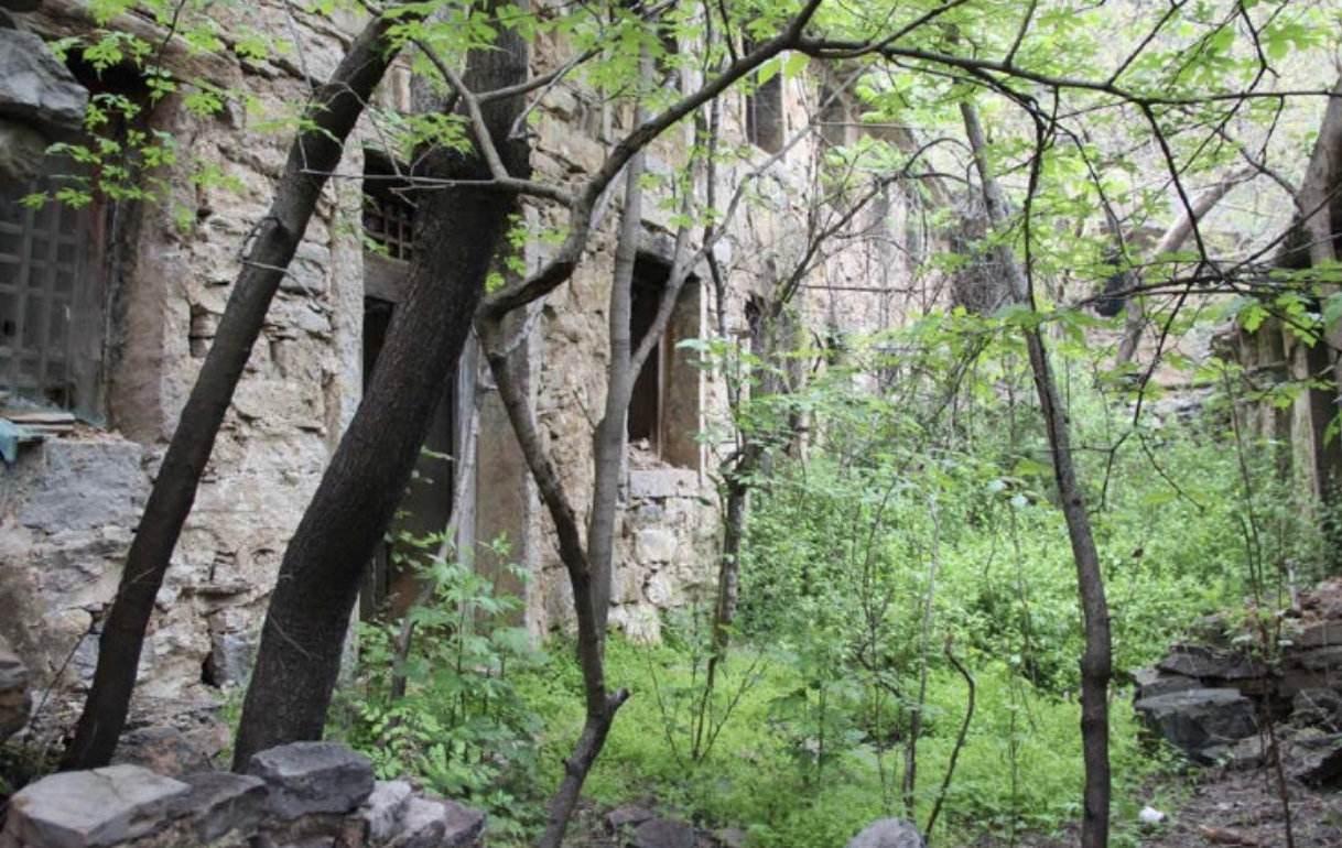 How mysterious is Fengmen Village, China's first ghost village?The ...