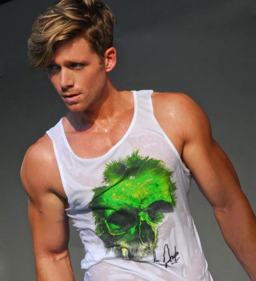 The different life of American high-value male model Go dancer Steven ...