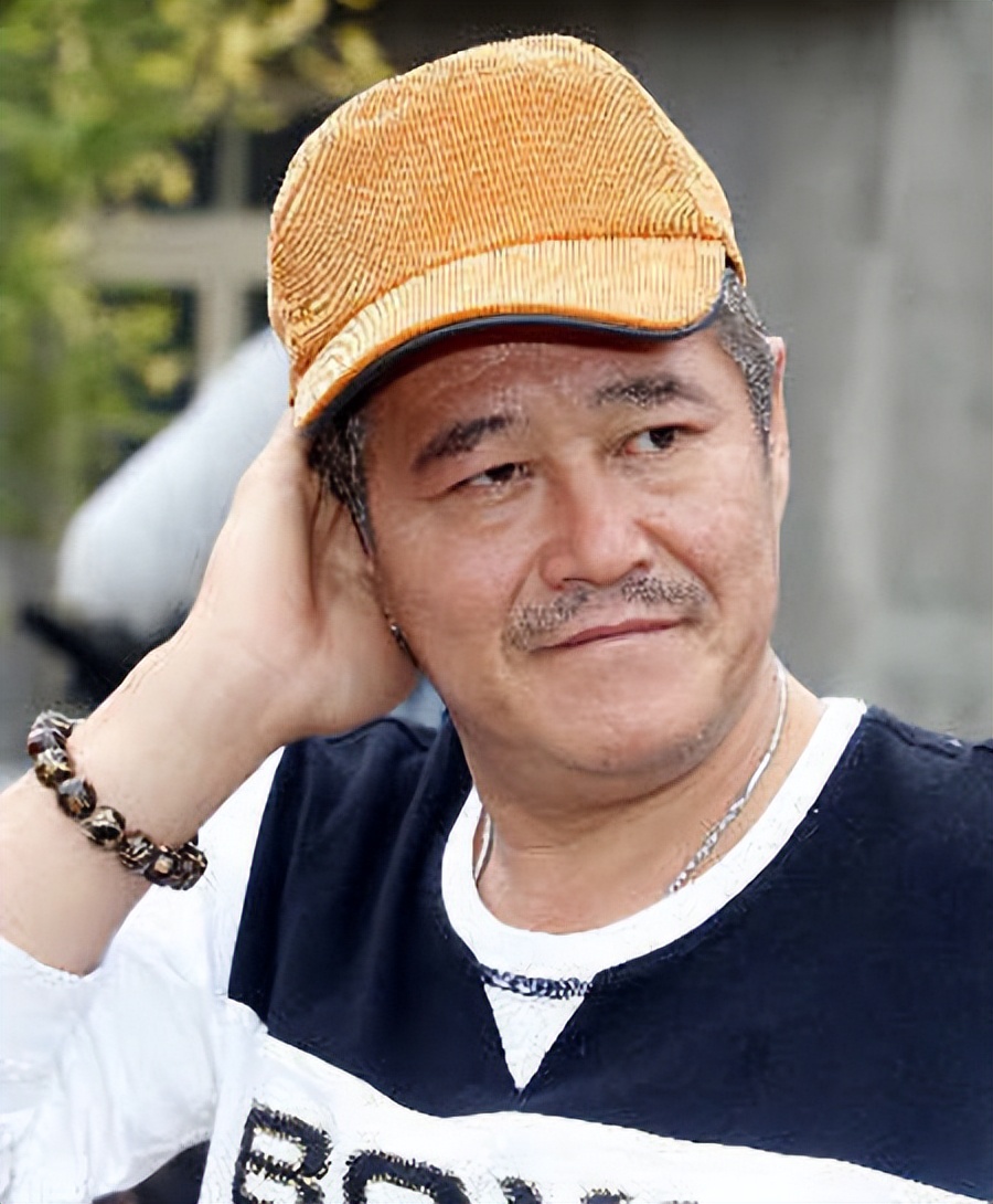 Zhao Benshan: From a country clown to a big screen superstar, his life ...