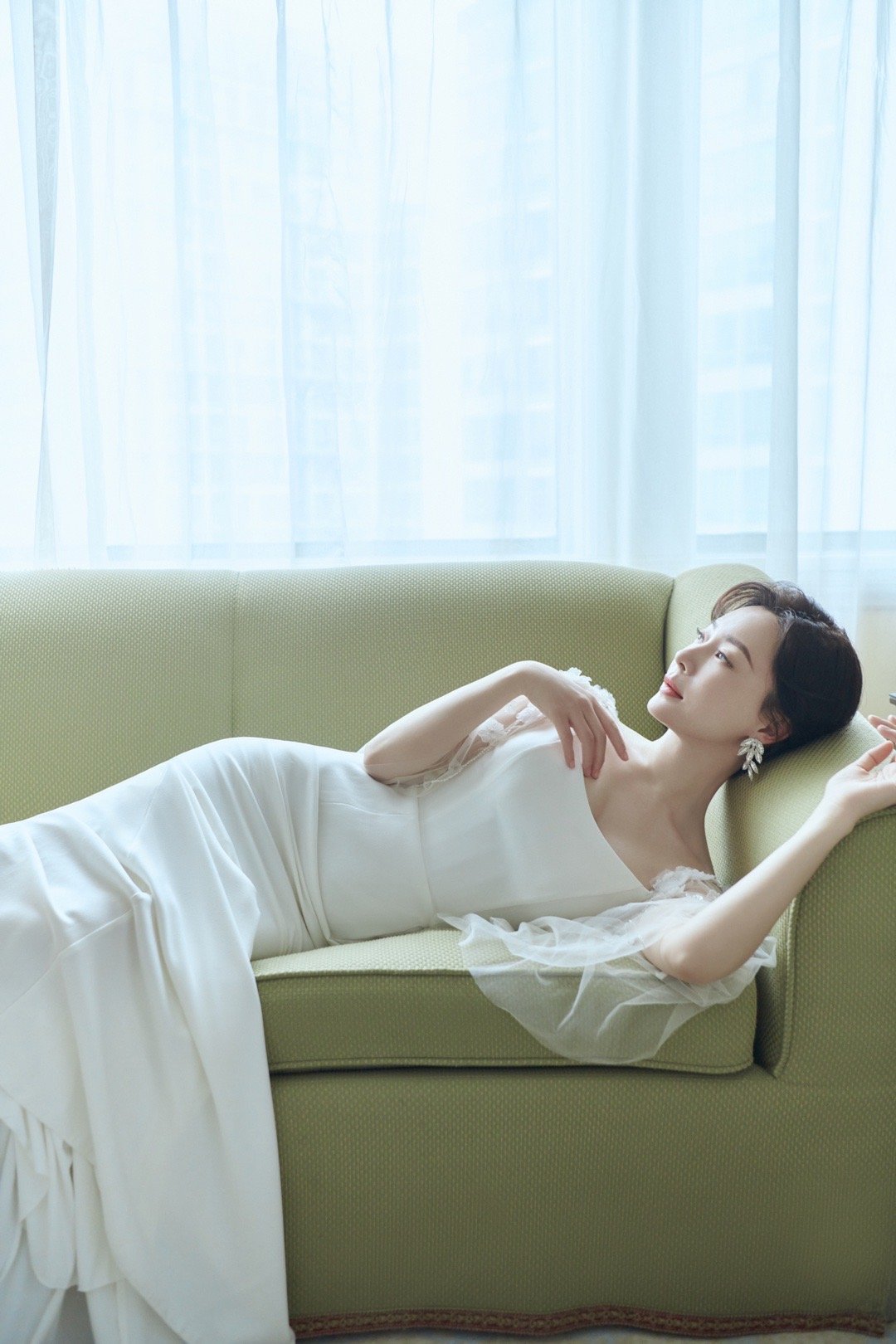 Chen Shuzhen is a woman who has been loved by the years, wearing a ...