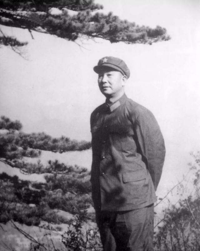 He is the company commander of Liang Xingchu's guard, and he was the ...