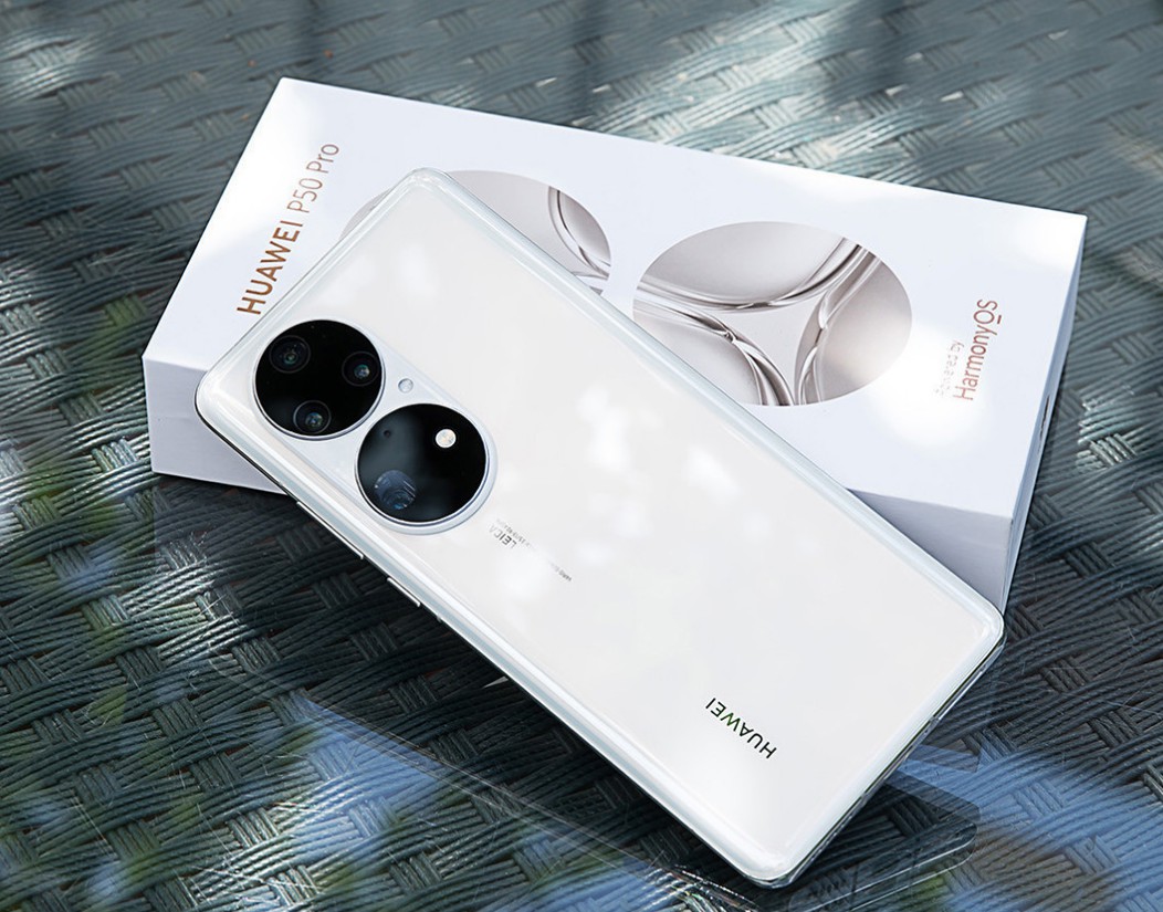 Buying the right one is not expensive, these 4 flagship mobile phones a ...