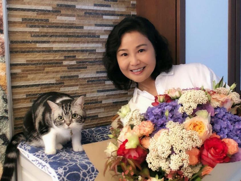Charlene Choi's family travels for three generations, the 90-year-old ...