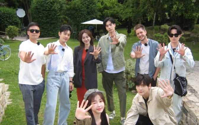 Jiang Yan became a cannon fodder in a reality show. How can a three-no ...