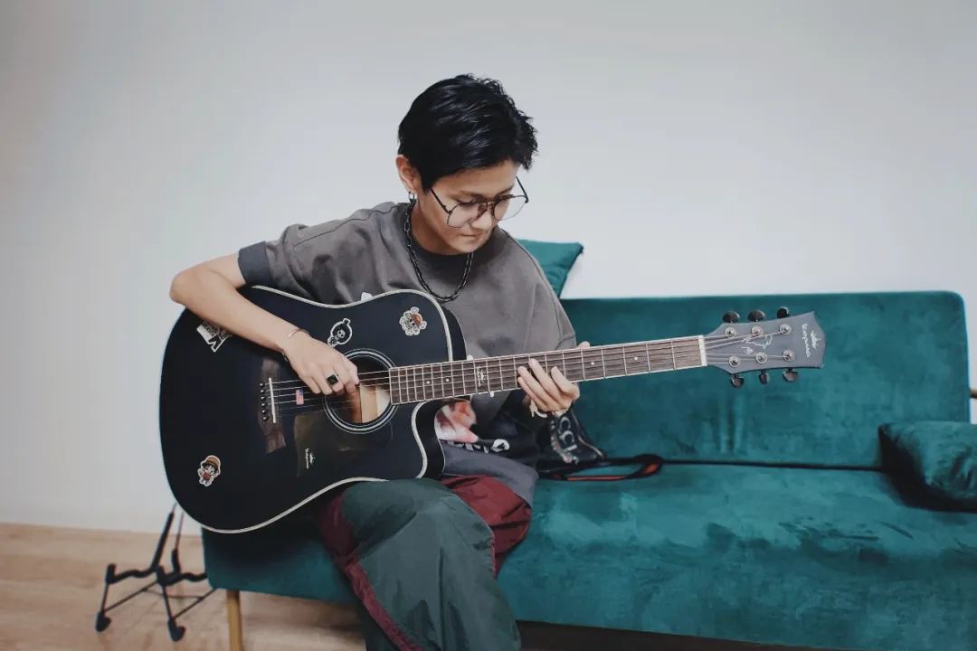 Duan Linxi: The former fast girl champion, now the script kills the DM ...