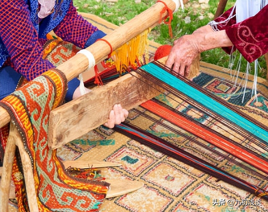 The Norwegian weaving tradition has been passed down to this day, and a ...