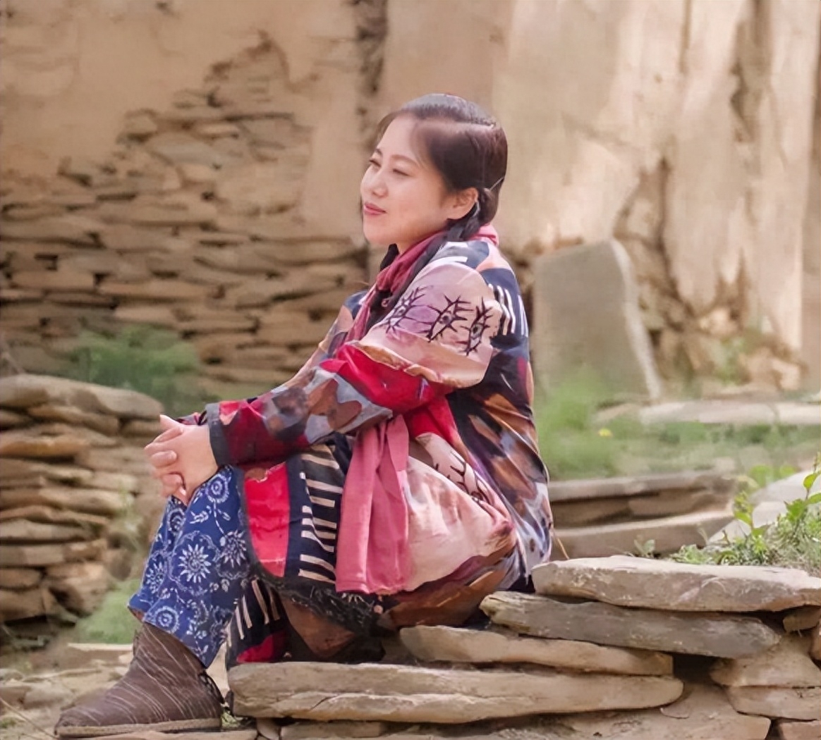 Cui Miao, who spent millions on the Avenue of Stars in order to gain ...