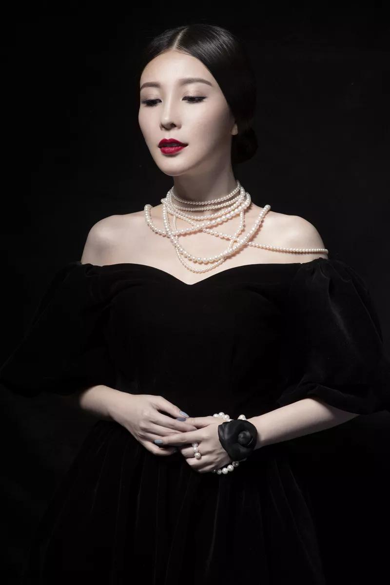 Liu Yuxin, Appreciation of Meitu Series - iMedia