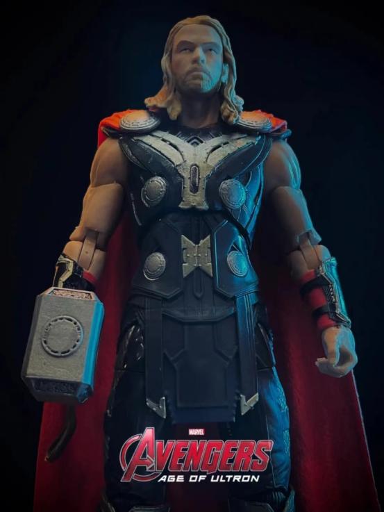 In the movie "Thor", the director used advanced special effects to ...