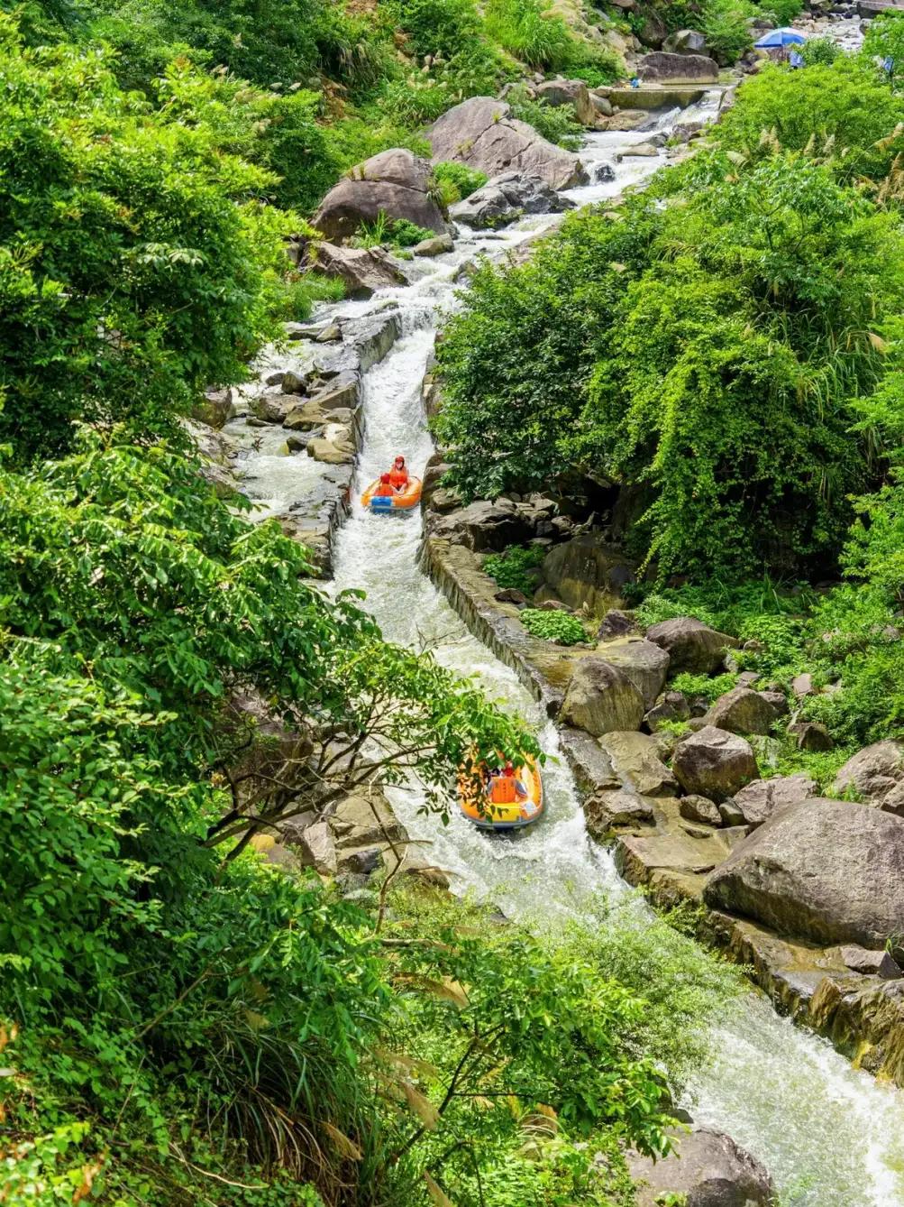 Tonglu Huxiao Gorge rafting, known as "the first drifter in East China ...