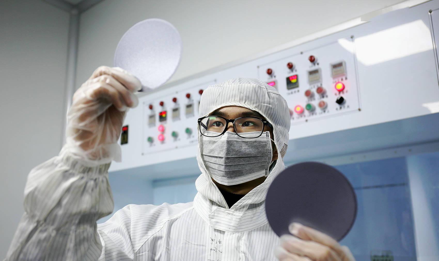 The "cannon fodder" of the chip war appeared, and 400 billion was ...