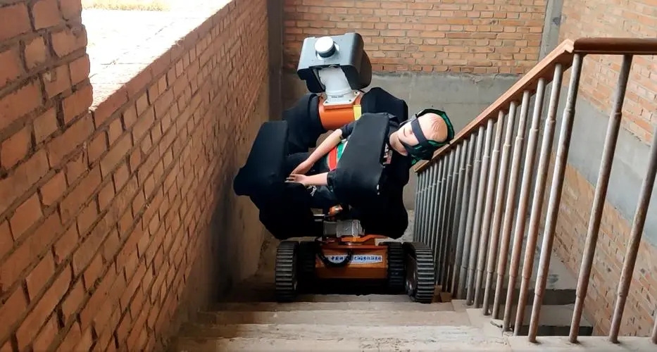 Surpassing Obstacles, Innovative Movement: Mechanical Design and ...