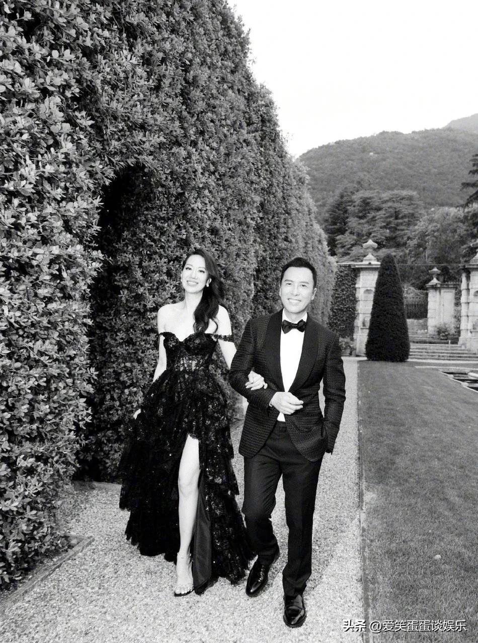 Donnie Yen held a make-up wedding to celebrate the 20th anniversary of ...